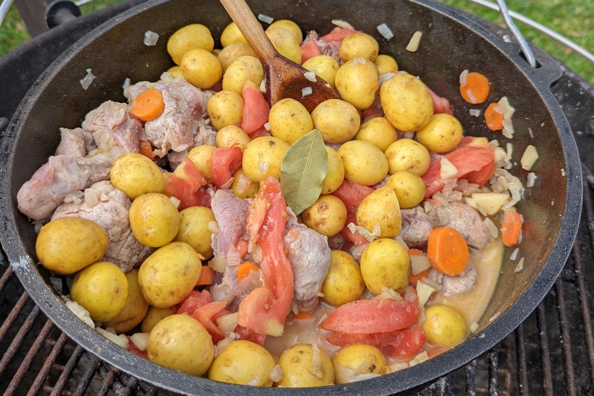 Apple Pork Stew – WB-16-84-22
